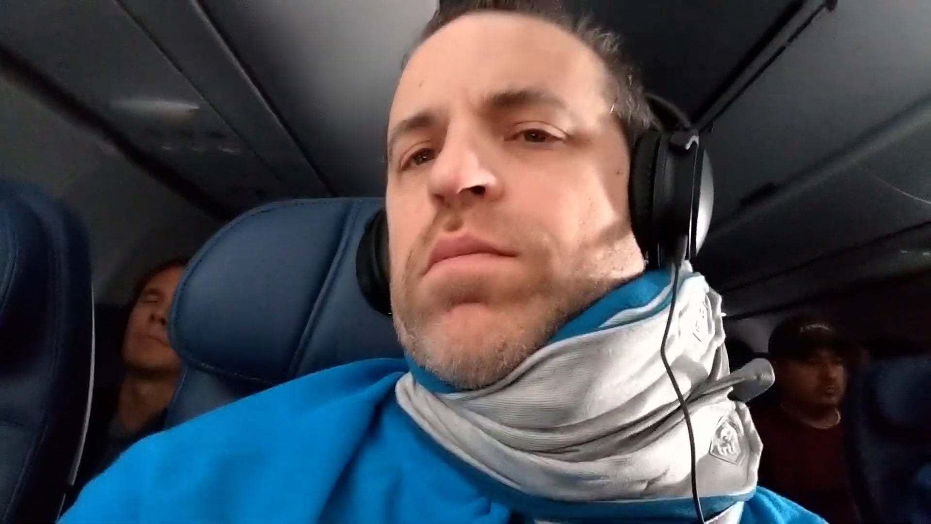 Trtl Travel Neck Pillow Plus | Trtl Travel Canada – CATrtlTravel